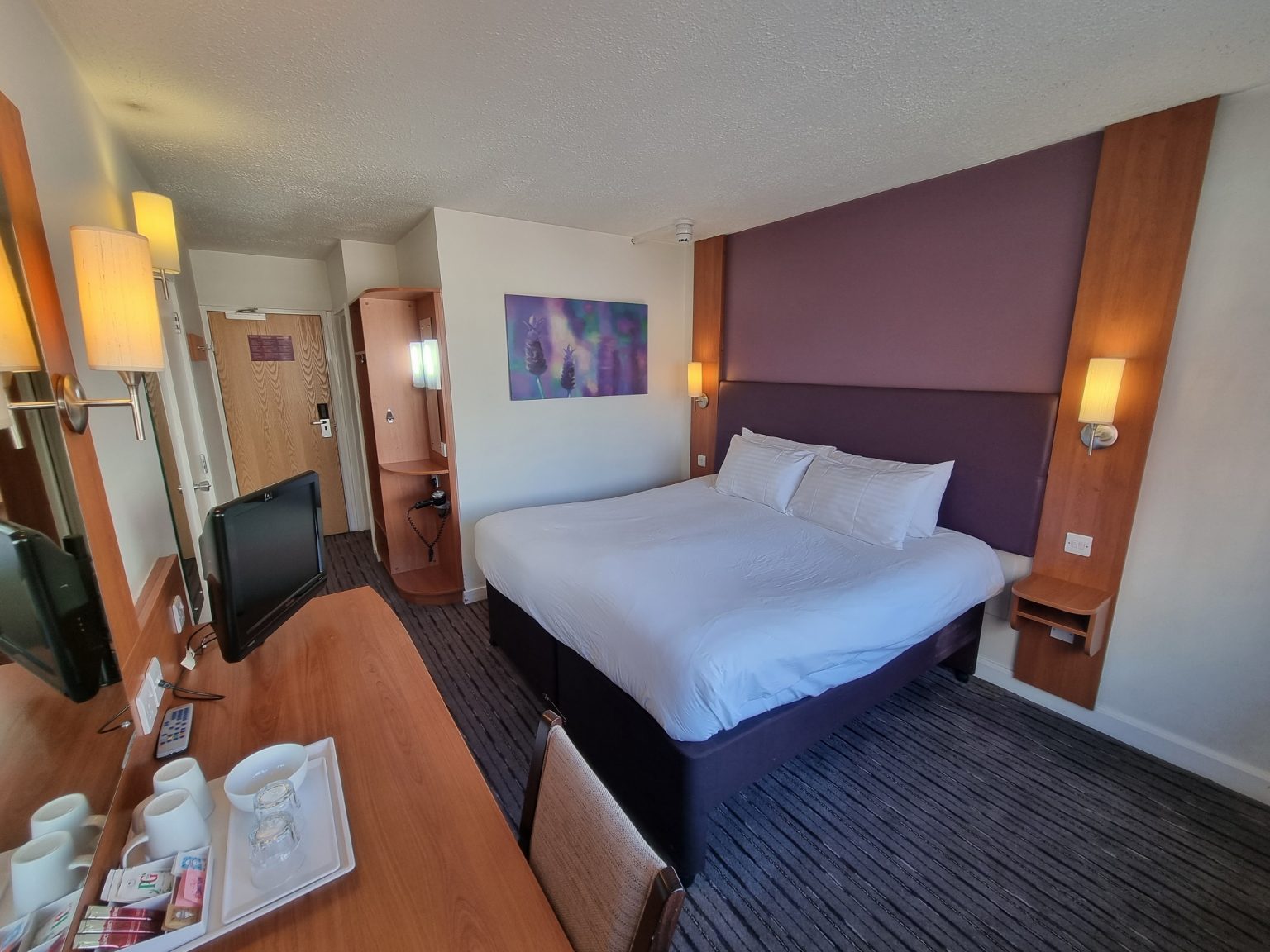 Clyde Hotel Argyle Street Glasgow - 1 mile from The Ovo Hydro | Best ...